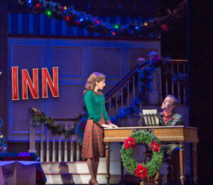 FAQ - Dutch Apple Dinner Theatre